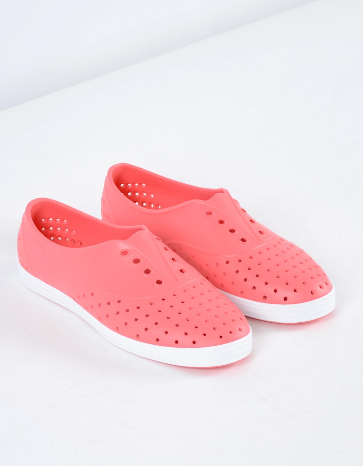 Native Shoes Native Jericho Snapper Red with Shell White | Garmentory