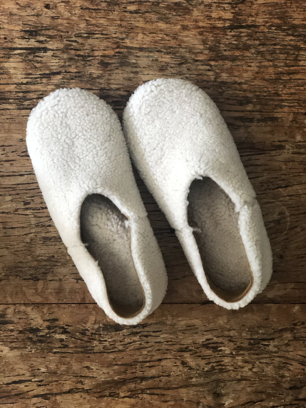 STUDIO MINIMALE Cocoon Slippers - Cloud | Garmentory