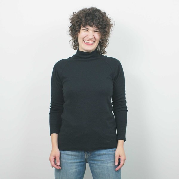 Jennifer Glasgow Marishi Ten Raglan Top - Black | Garmentory