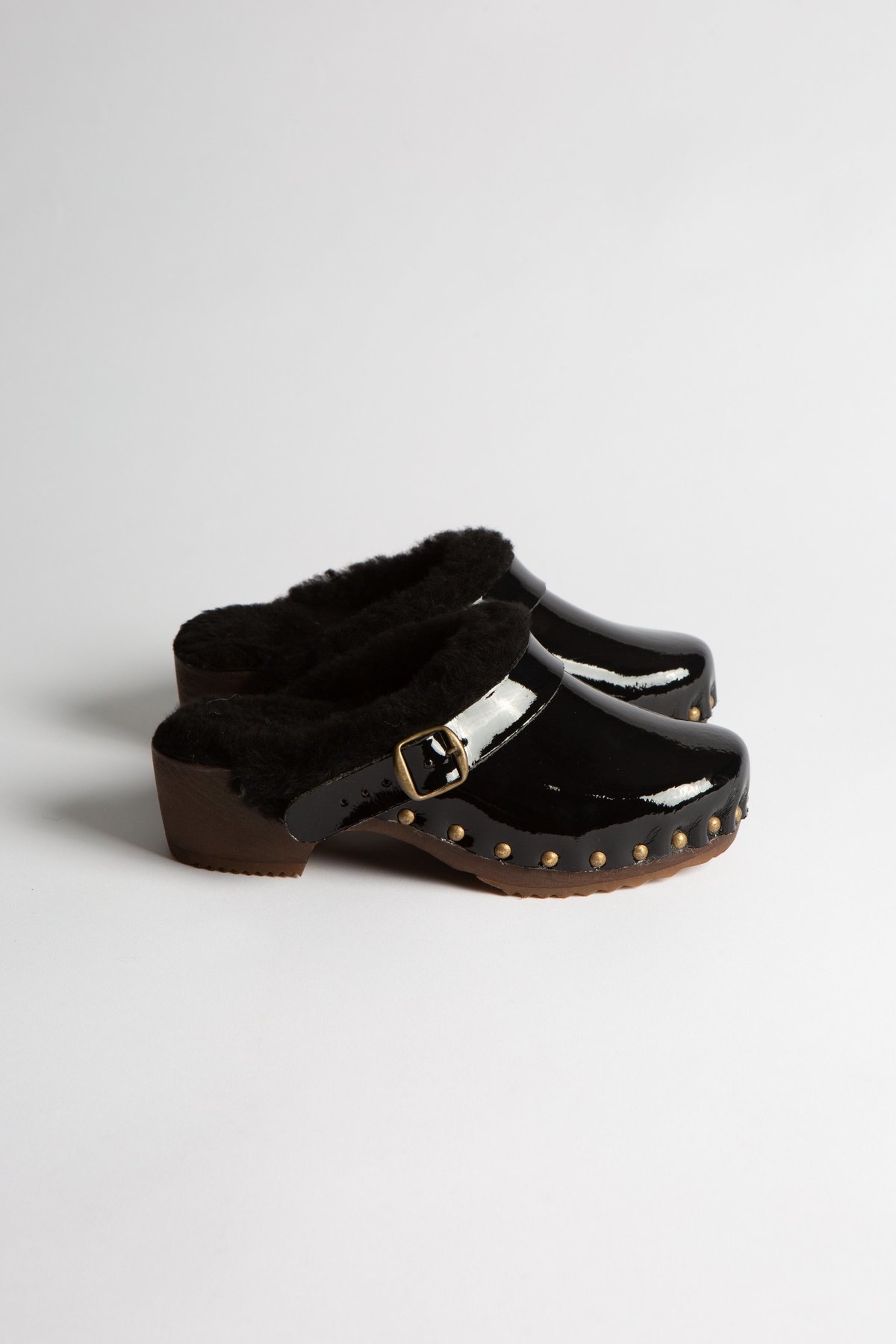 Bosabo Sheepskin Lined Patent Leather Clog - Black | Garmentory