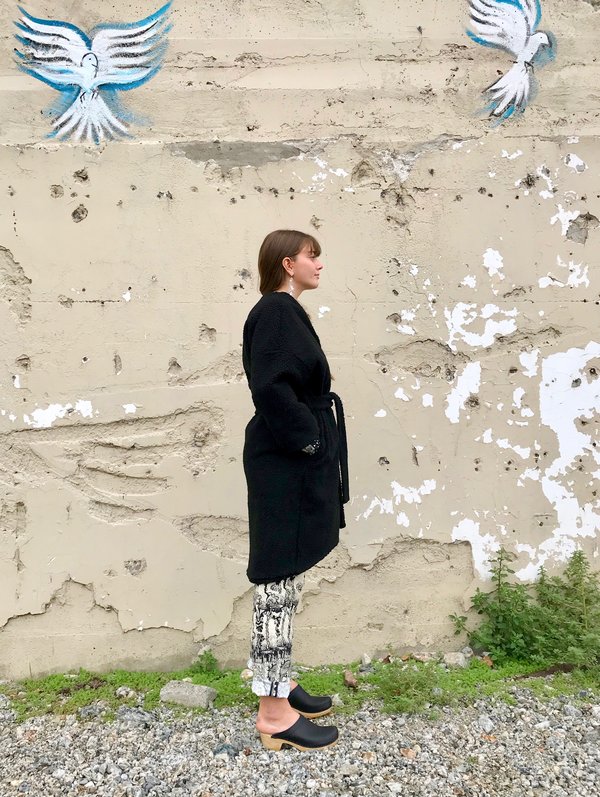 Priory Woobie Robe - black sherpa | Garmentory