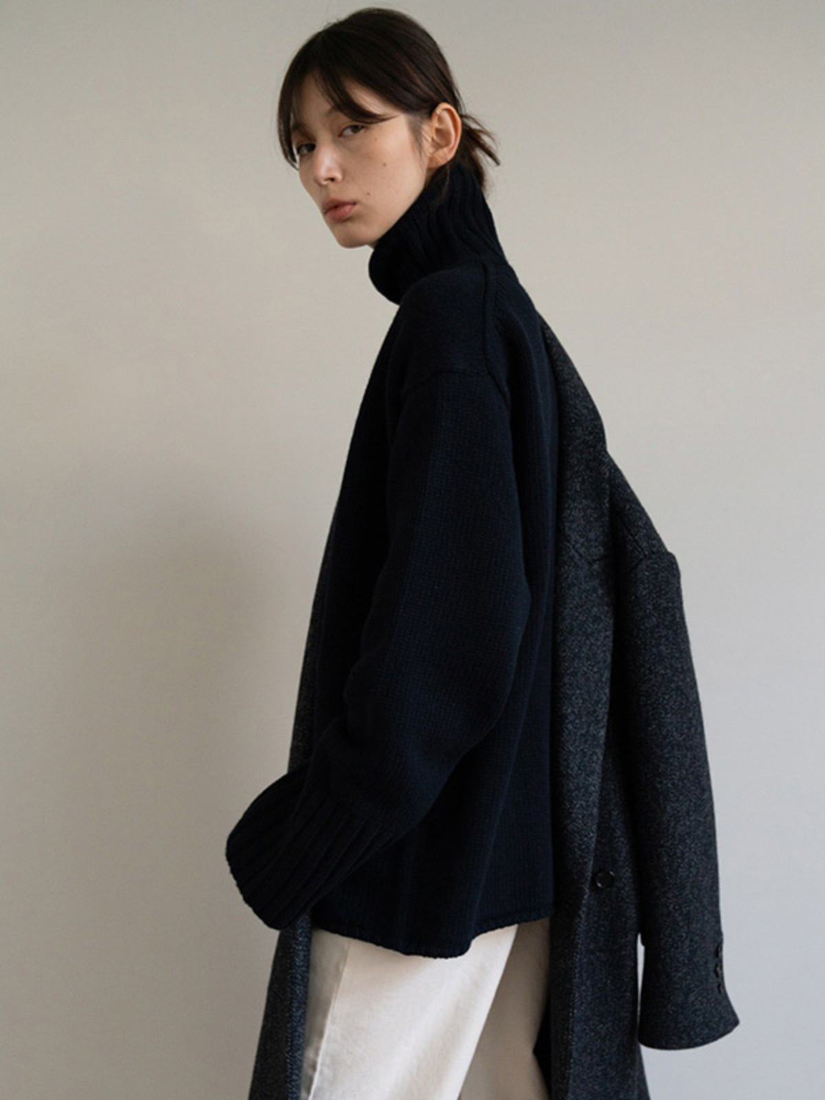 MOIA Open Turtleneck Knitwear - Dark Navy | Garmentory