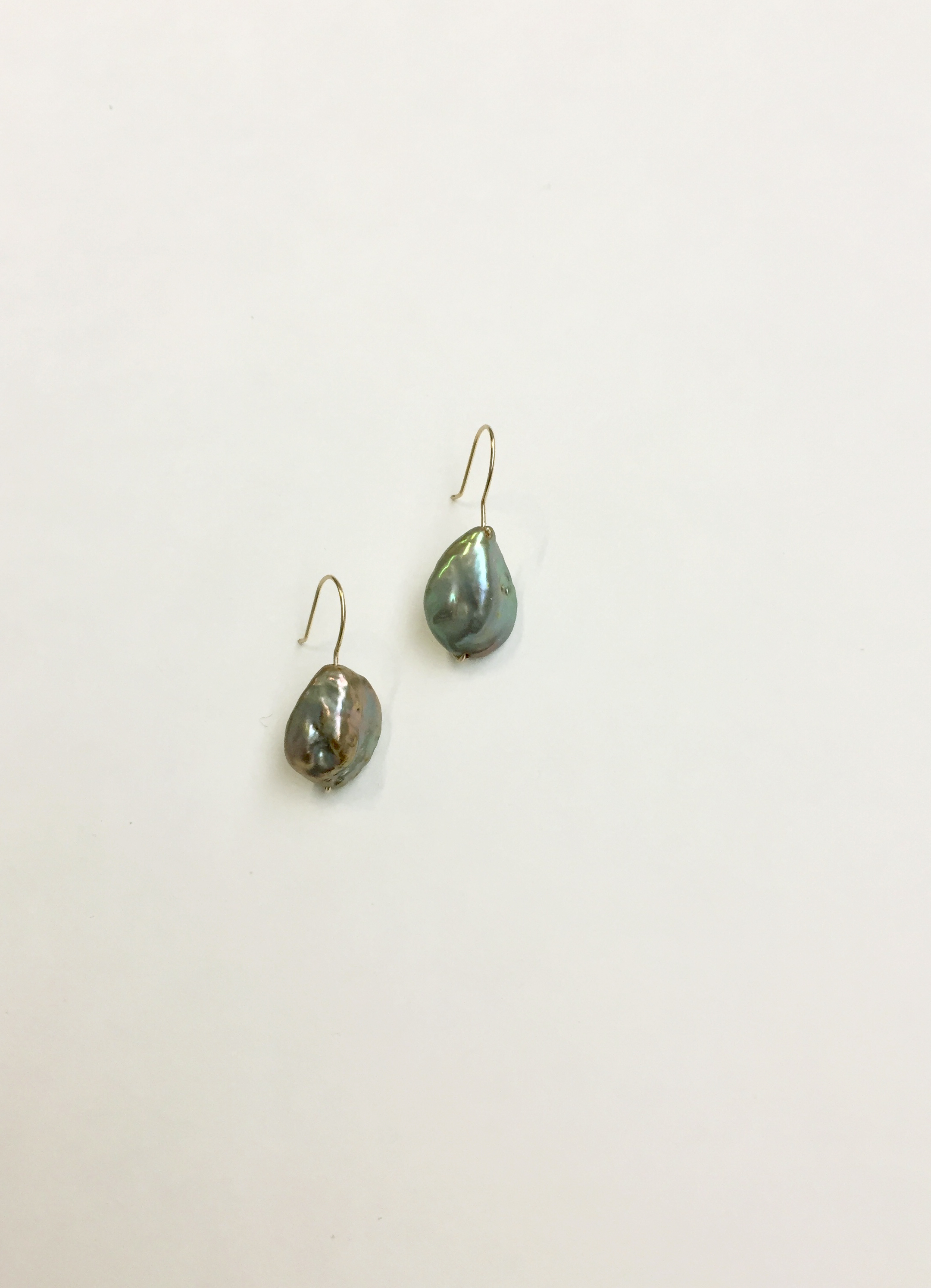 Bartleby Objects Nori Pearl Short Earring - Green | Garmentory