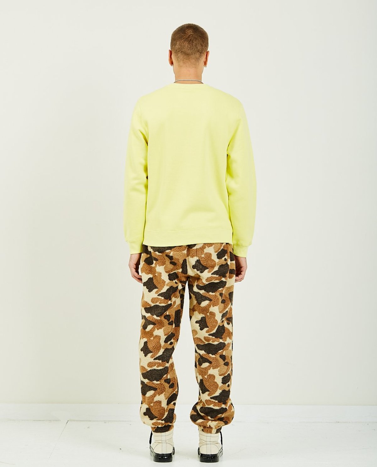 STUSSY OUTLINE CREW - lemon | Garmentory