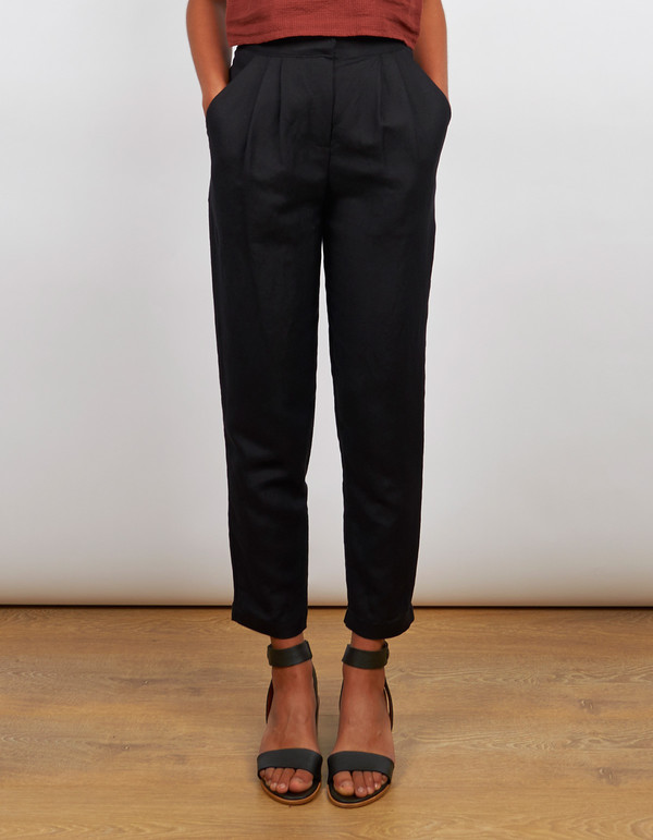 First Rite Narrow Trouser Black | Garmentory