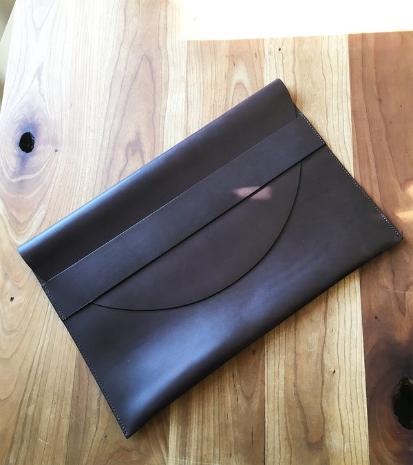 Sara Barner Laptop Case - Dark Brown | Garmentory