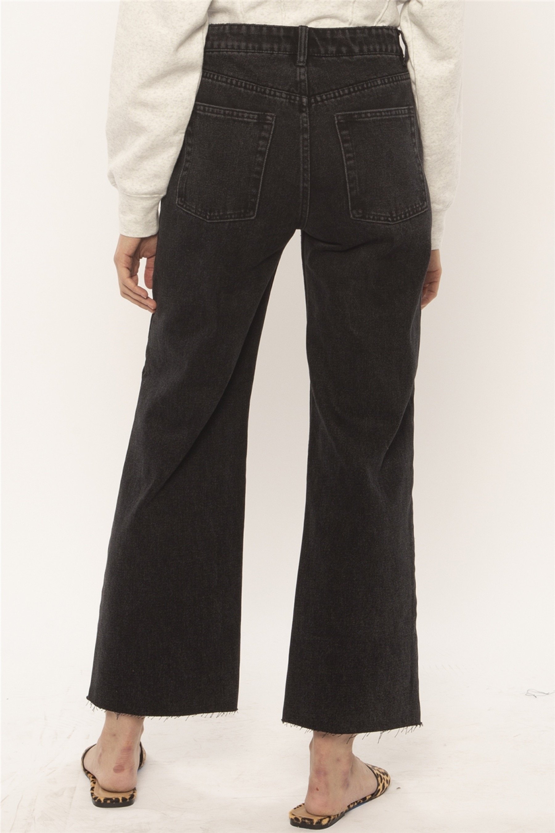 Amuse Society Gabi Crop Flare - Washed Black | Garmentory