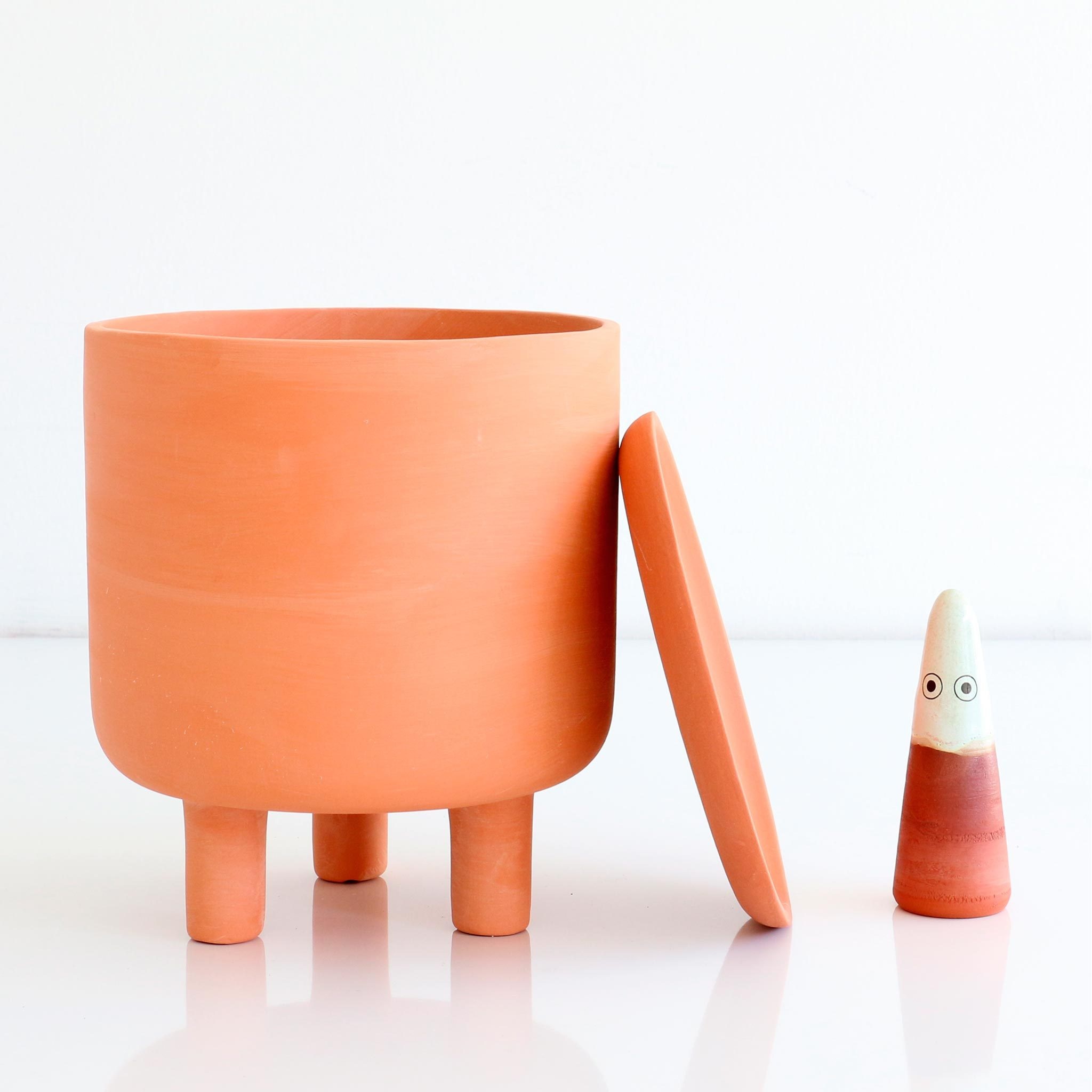 Studio Arhoj Big Tri-Pot - Terracotta | Garmentory