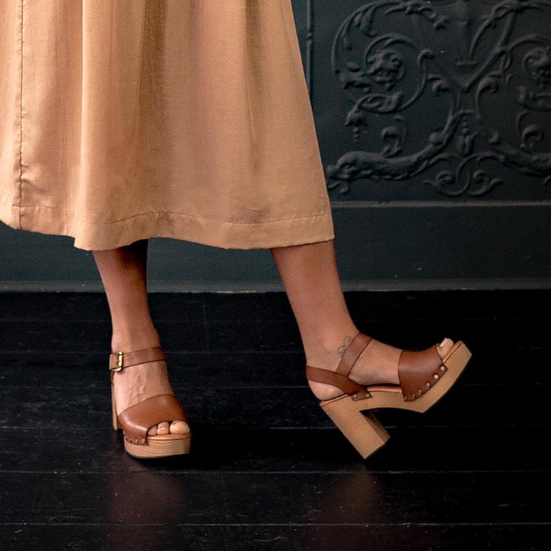 Lisa B. Platform Leather Clogs - tan | Garmentory