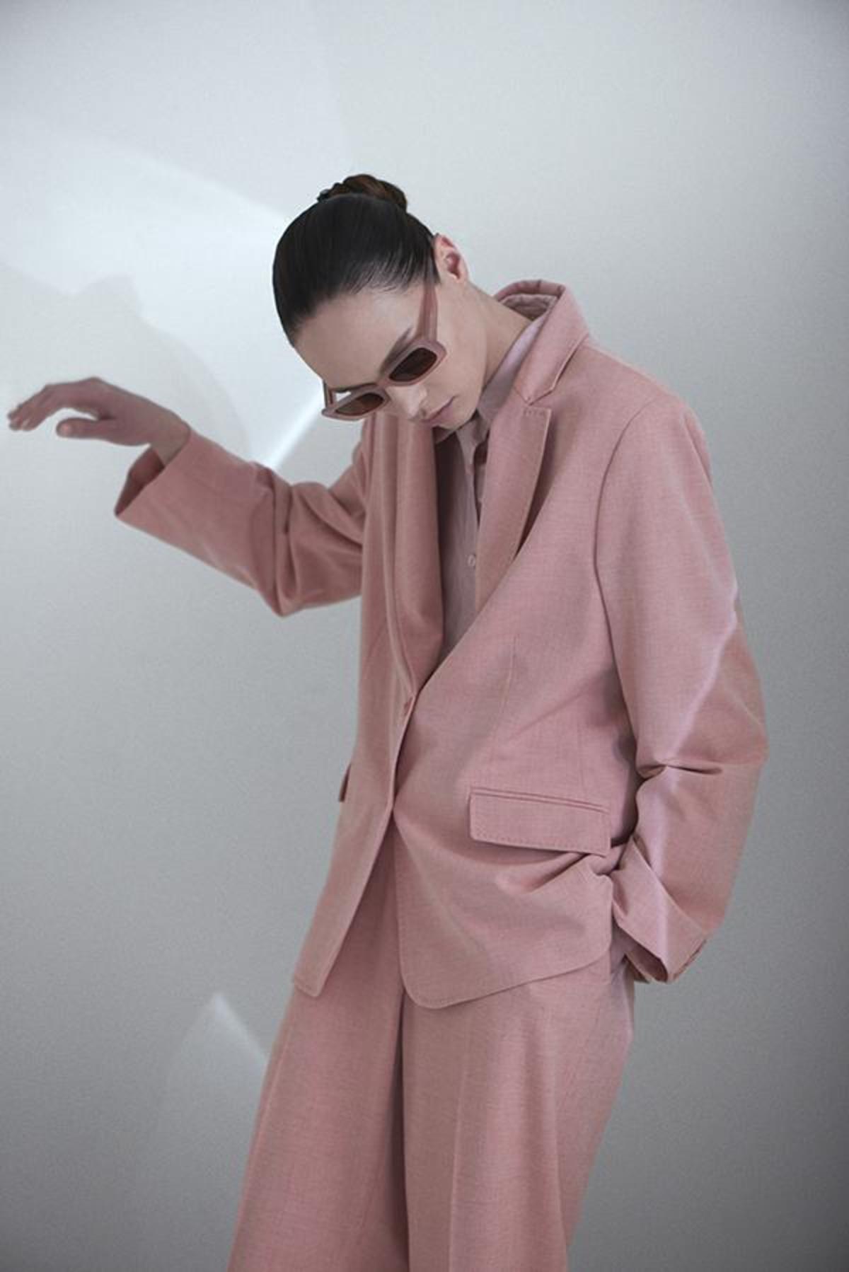 Carla Colour Kenzie Sunglasses - Neutron/Dust | Garmentory