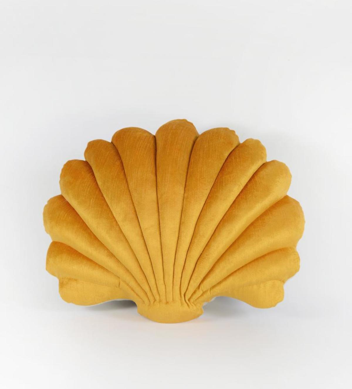 Tamar Mogendorff Velvet Shell Pillow | Garmentory