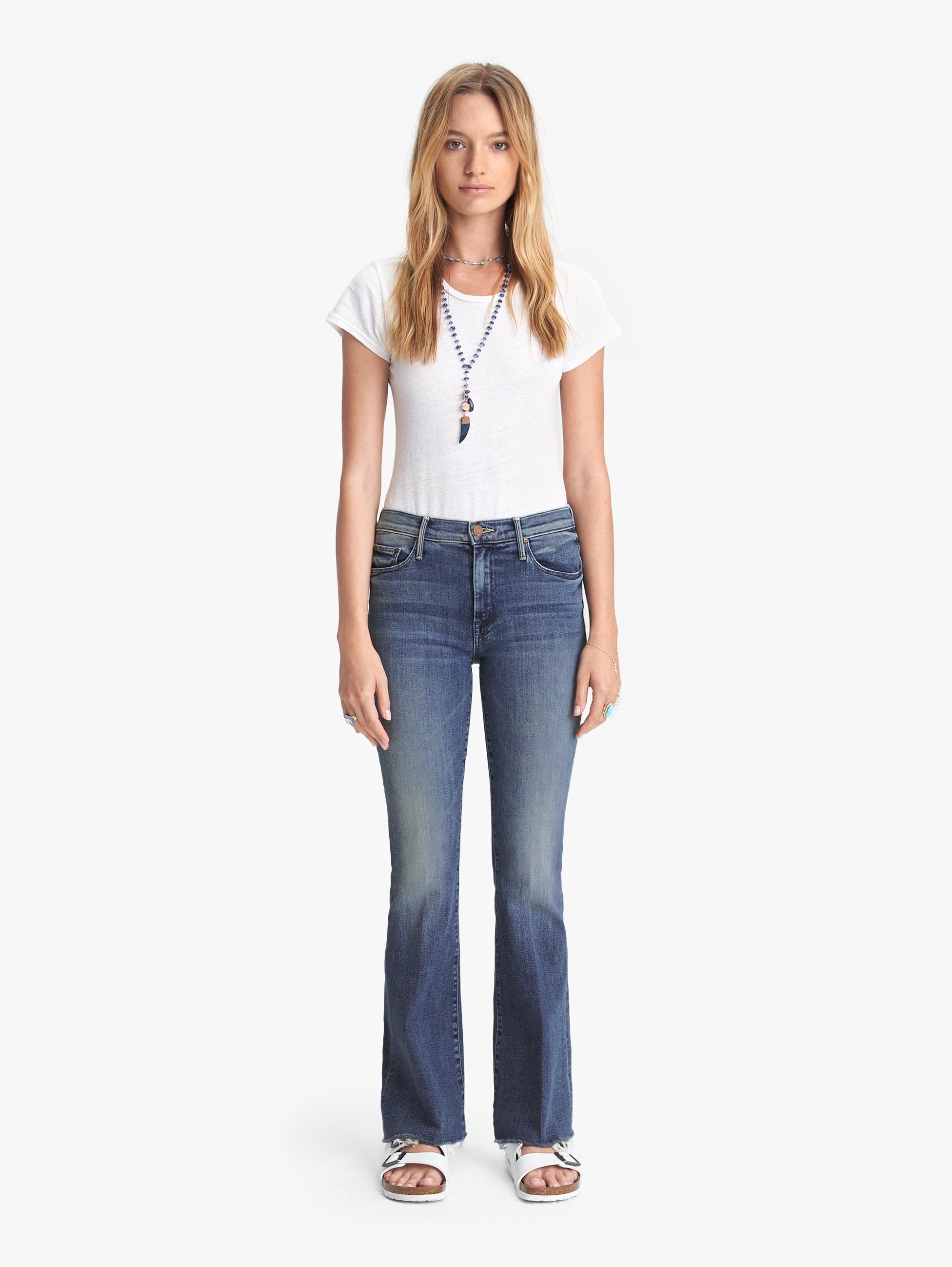 Mother Denim The Weekender Fray Jean - Groovin | Garmentory