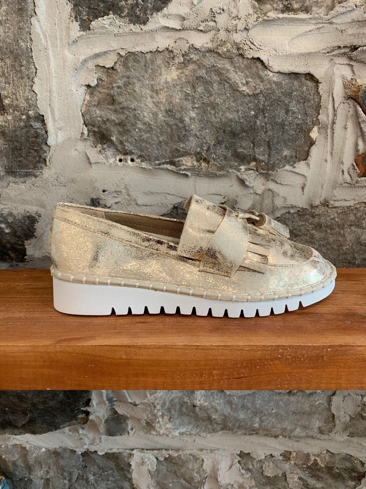 Vanessa Wu Mo 1773 Sneakers | Garmentory