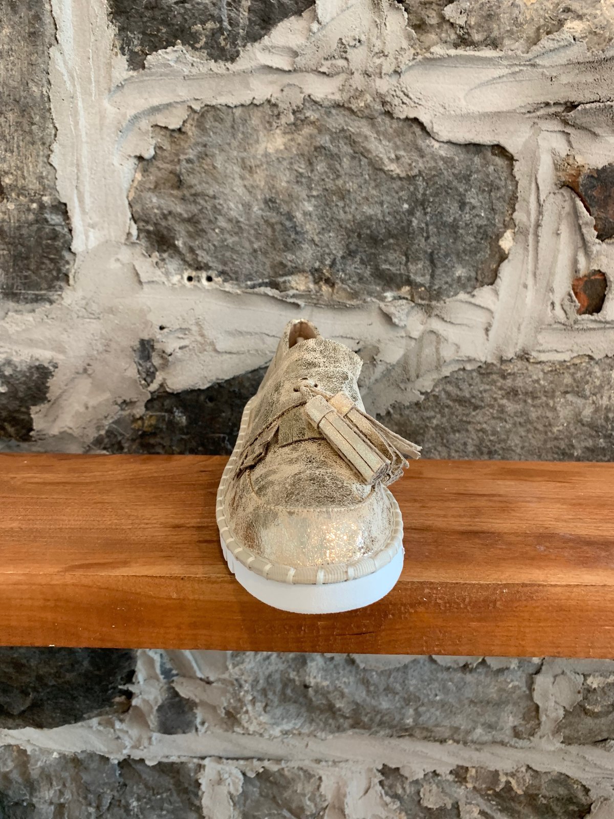 Vanessa Wu Mo 1773 Sneakers | Garmentory