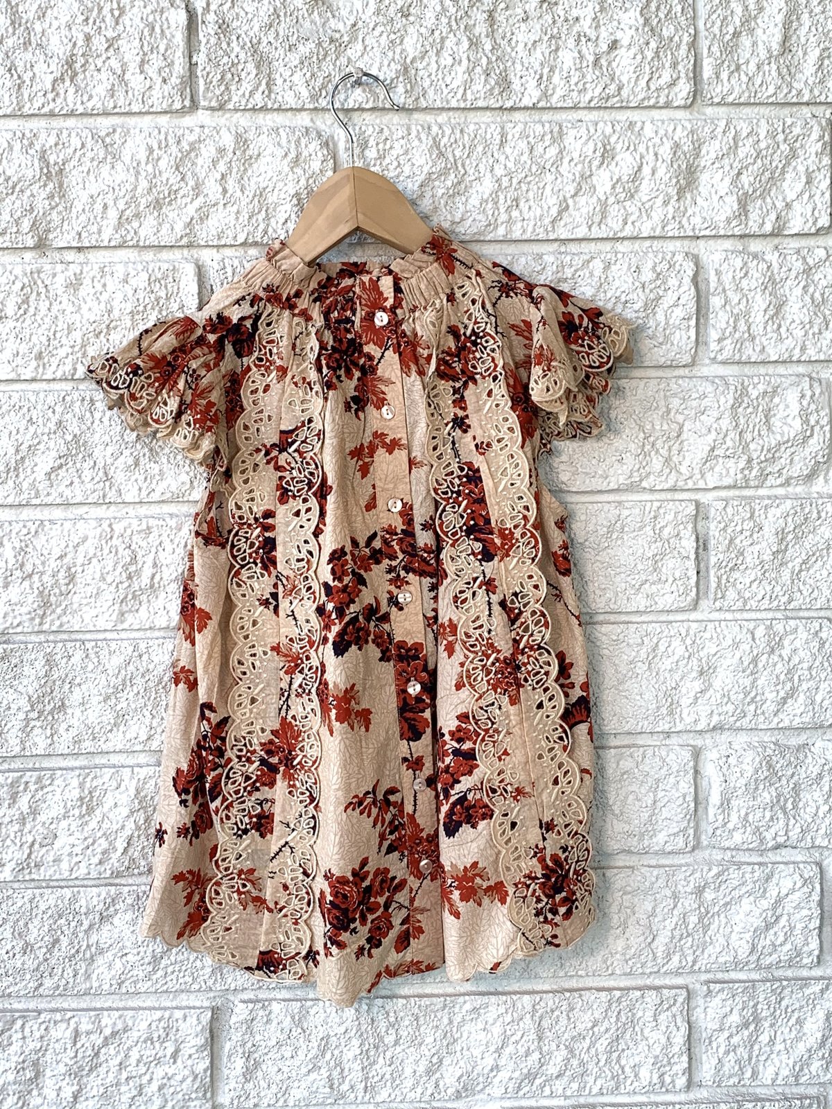 Sea NY THEA FLUTTER TOP - sand | Garmentory