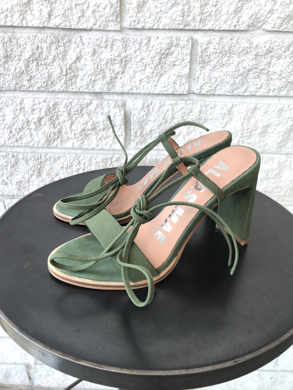 Alias Mae FIN HEEL | Garmentory