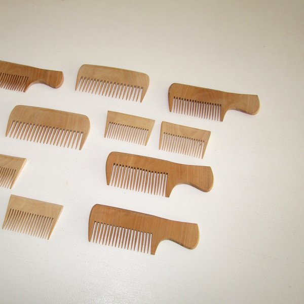 vintage Round Handle Comb | Garmentory