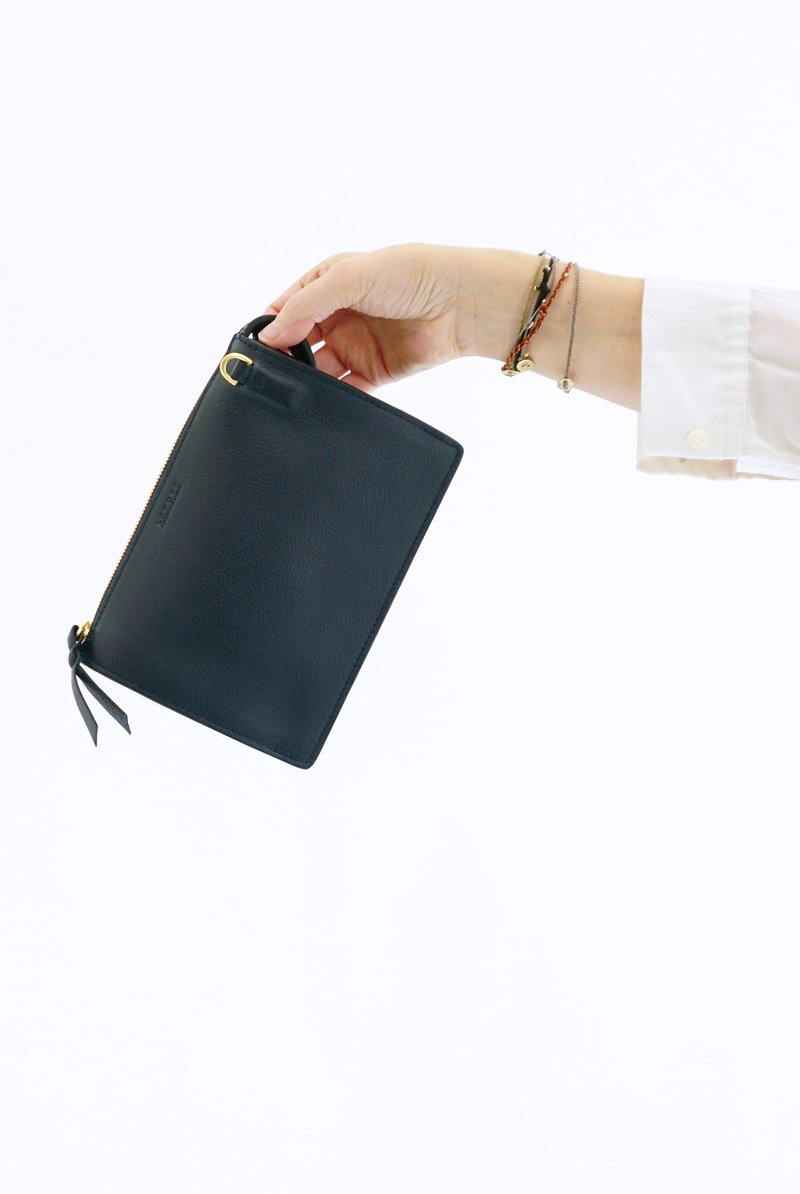 Lotuff Leather Tripp handbag | Garmentory