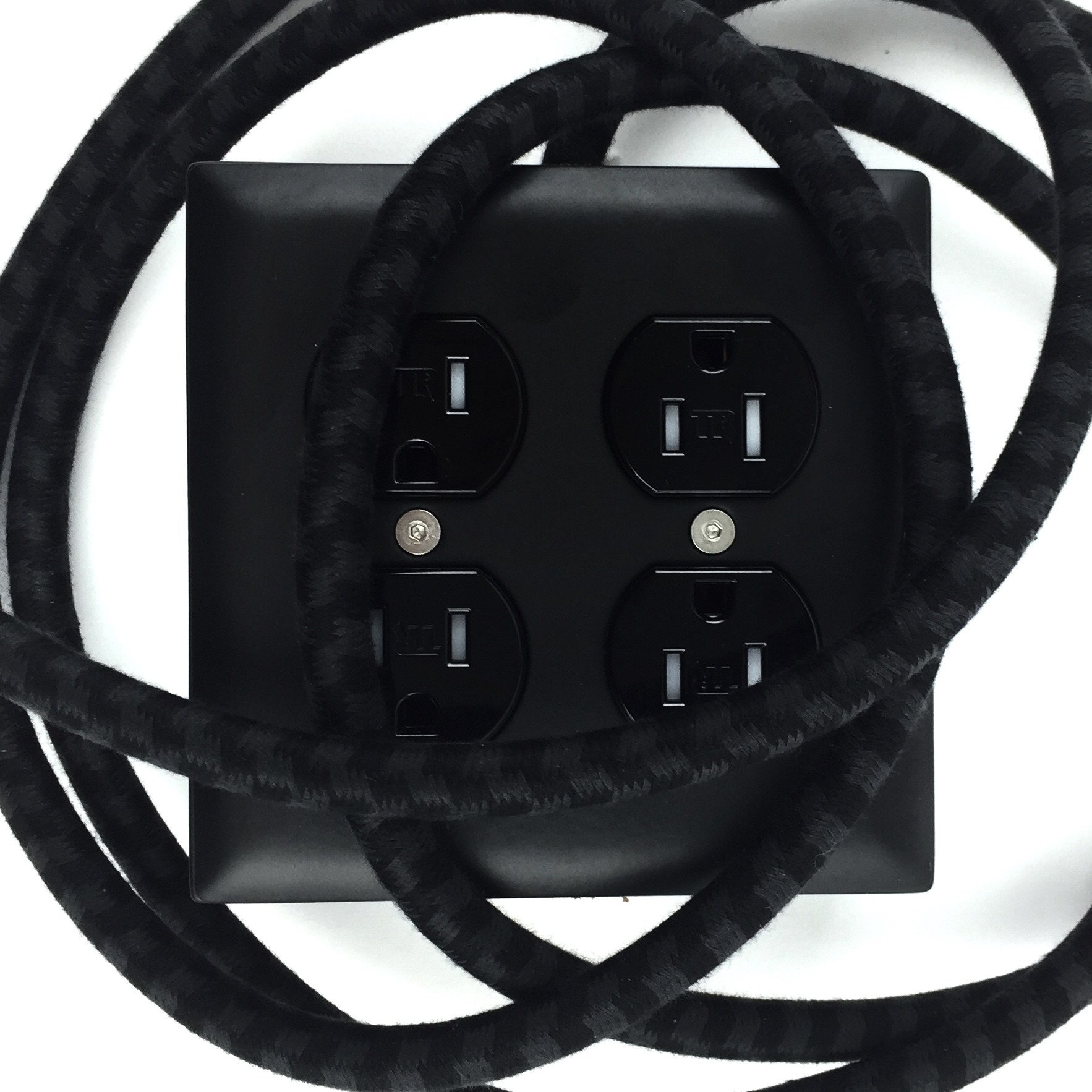 Conway Electric EXTO 4 Quad Outlet Extension Cord | Garmentory