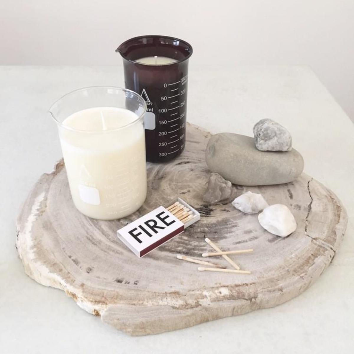 Alchemy Produx 330 Amber Beaker Candle | Garmentory