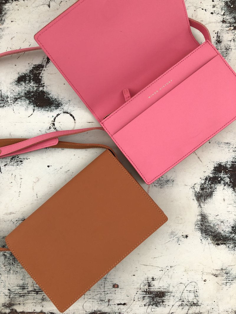 Minor History Booklet Crossbody Purse - Rose | Garmentory