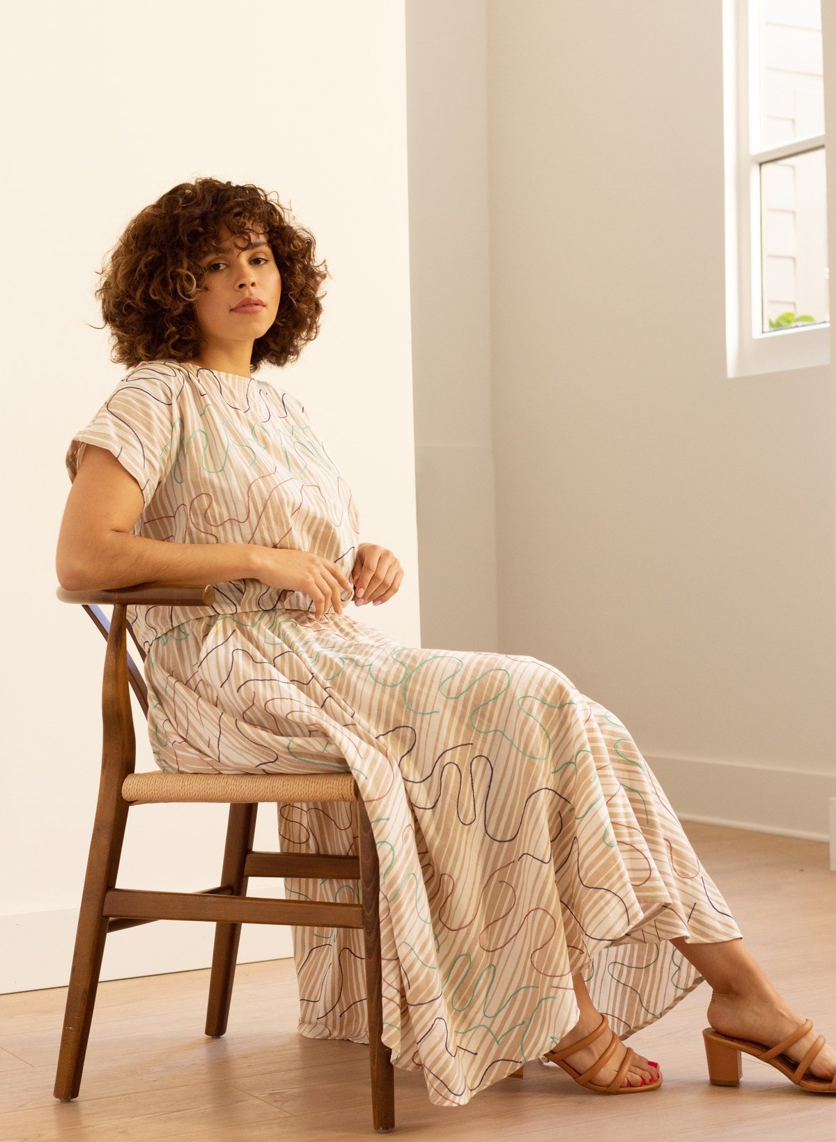 Seek Collective Maggie Top - chant embroidery | Garmentory