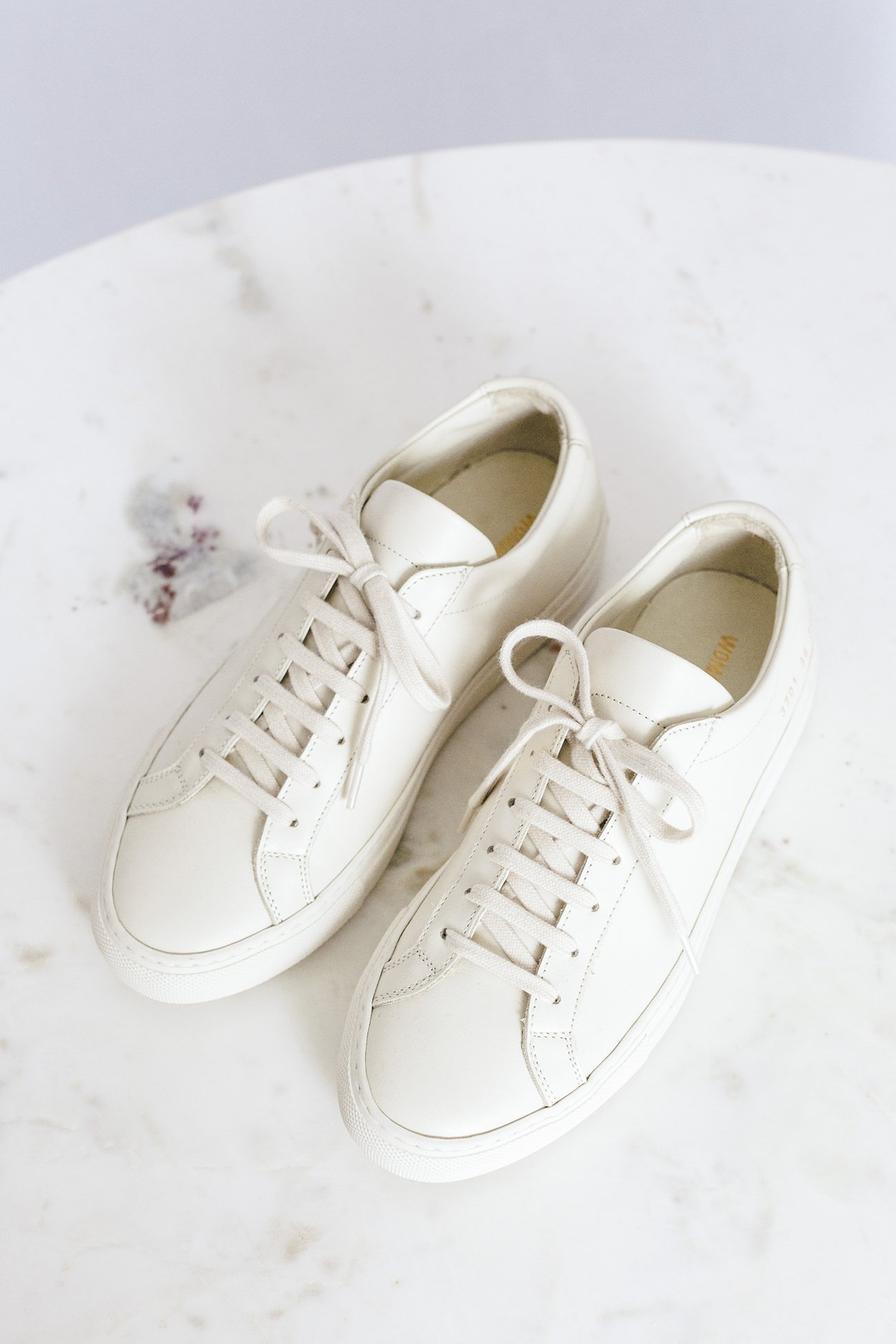 Common Projects Achilles - Warm White | Garmentory