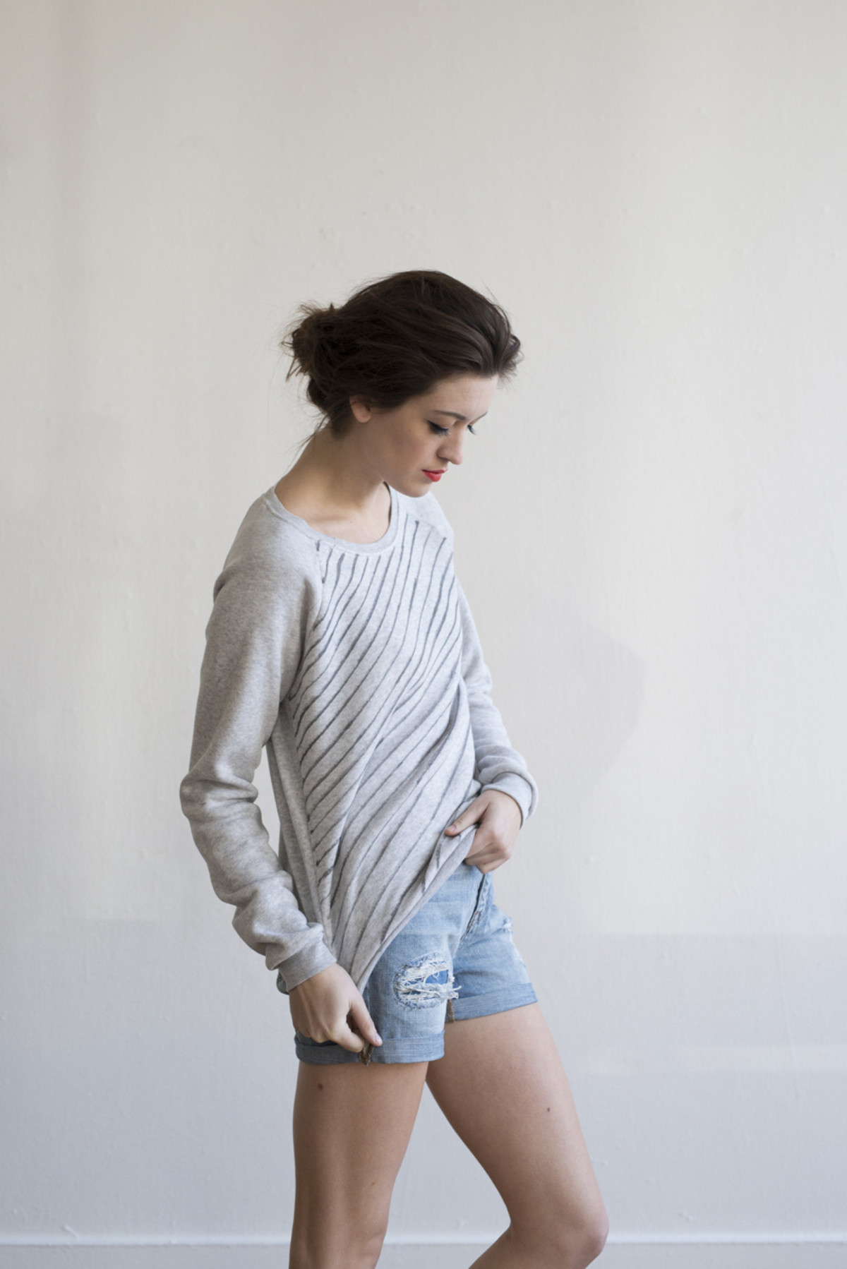 Anna Joyce - Sweatshirt Wavy Lines | Garmentory