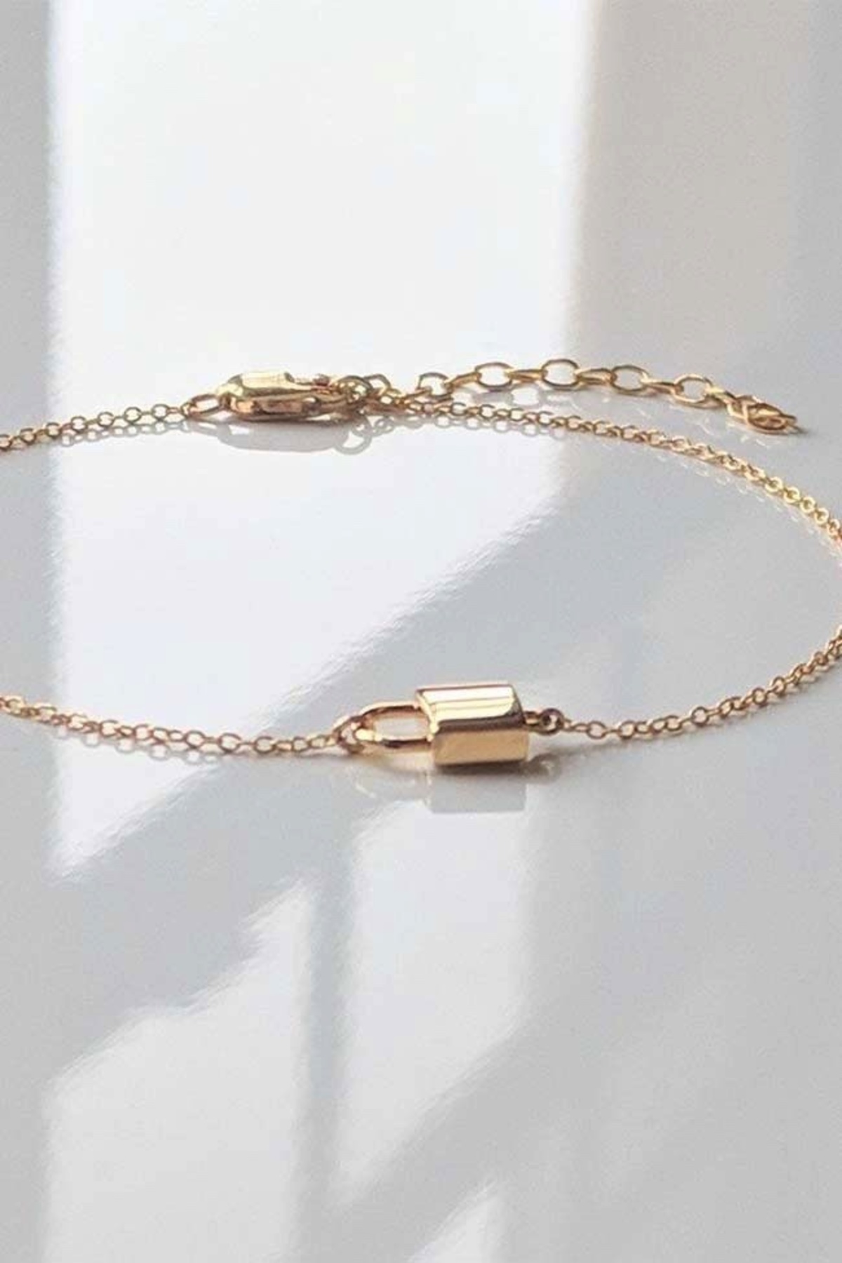 Thatch Bella Lock Bracelet - 14k Gold Filled | Garmentory