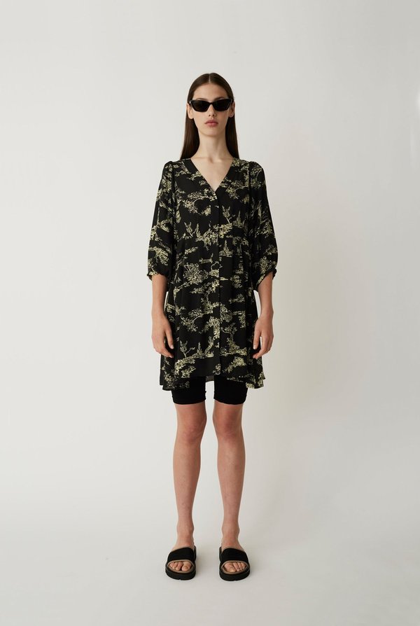 Just Female Mako Pleat Dress - Garden Aop | Garmentory
