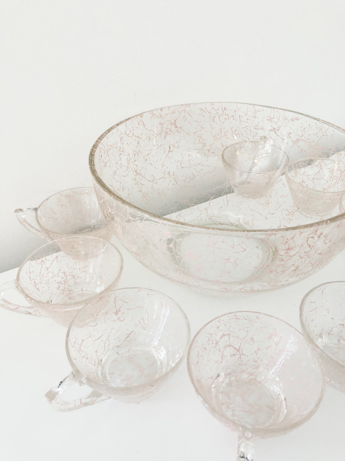 Ri-Ri-Ku Vintage SPLATTER PUNCH BOWL SET - PINK | Garmentory