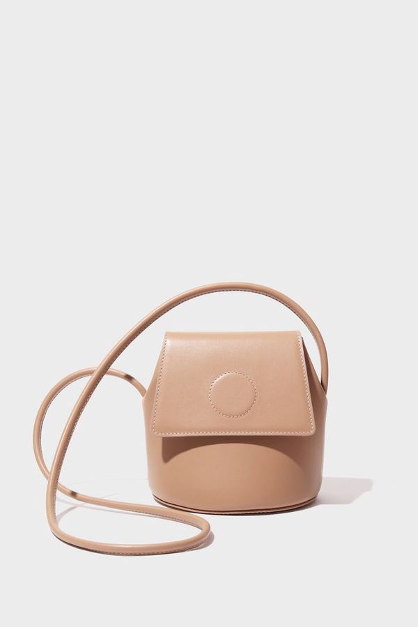 Petite Trapeze Bucket | Dune | Garmentory