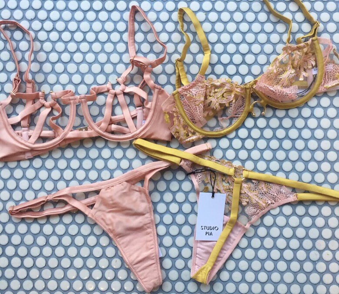 Studio Pia: Clea Cage Bra - Coral | Garmentory