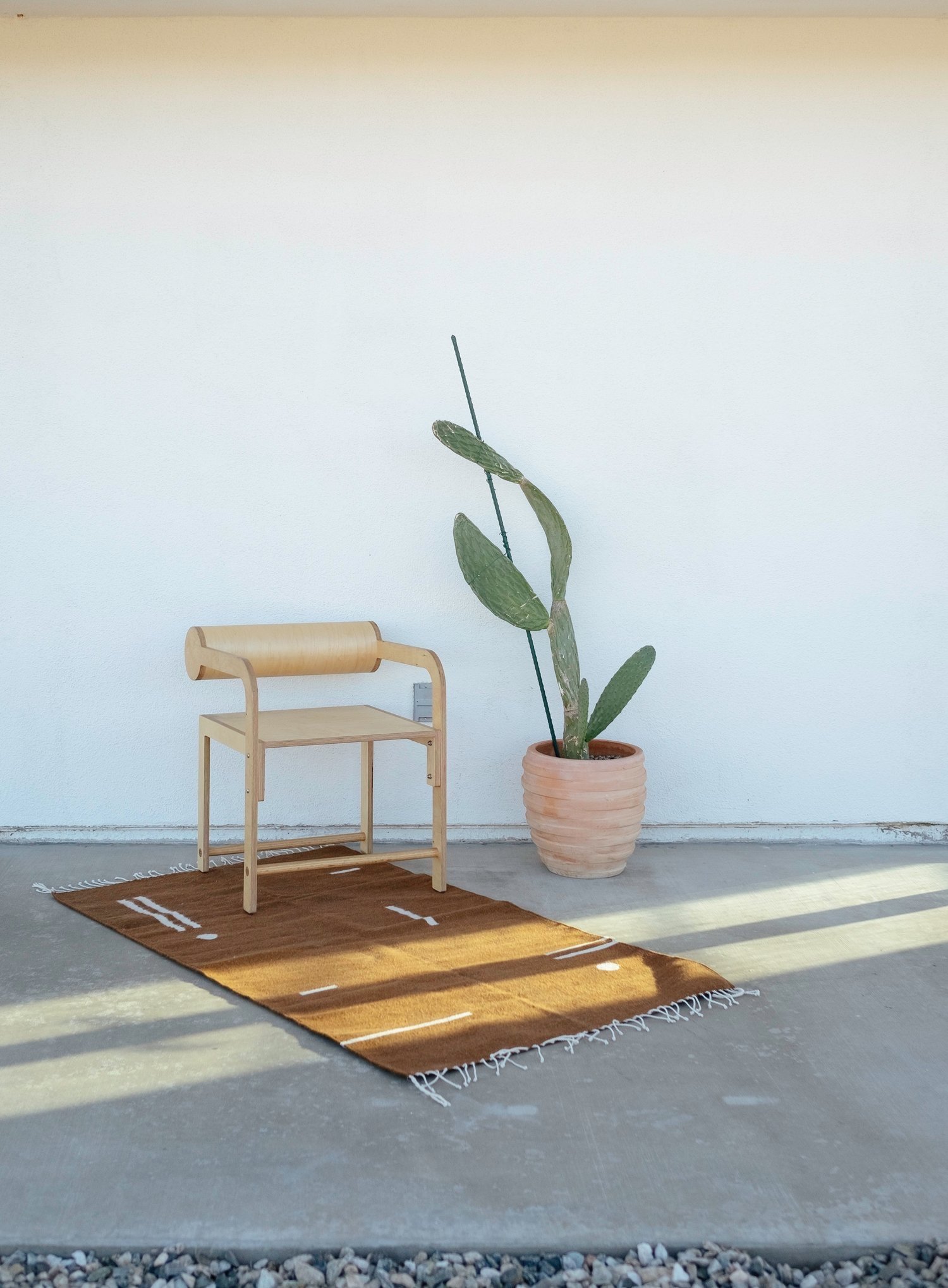 Kesslyr Dean Line Dot Rug | Garmentory