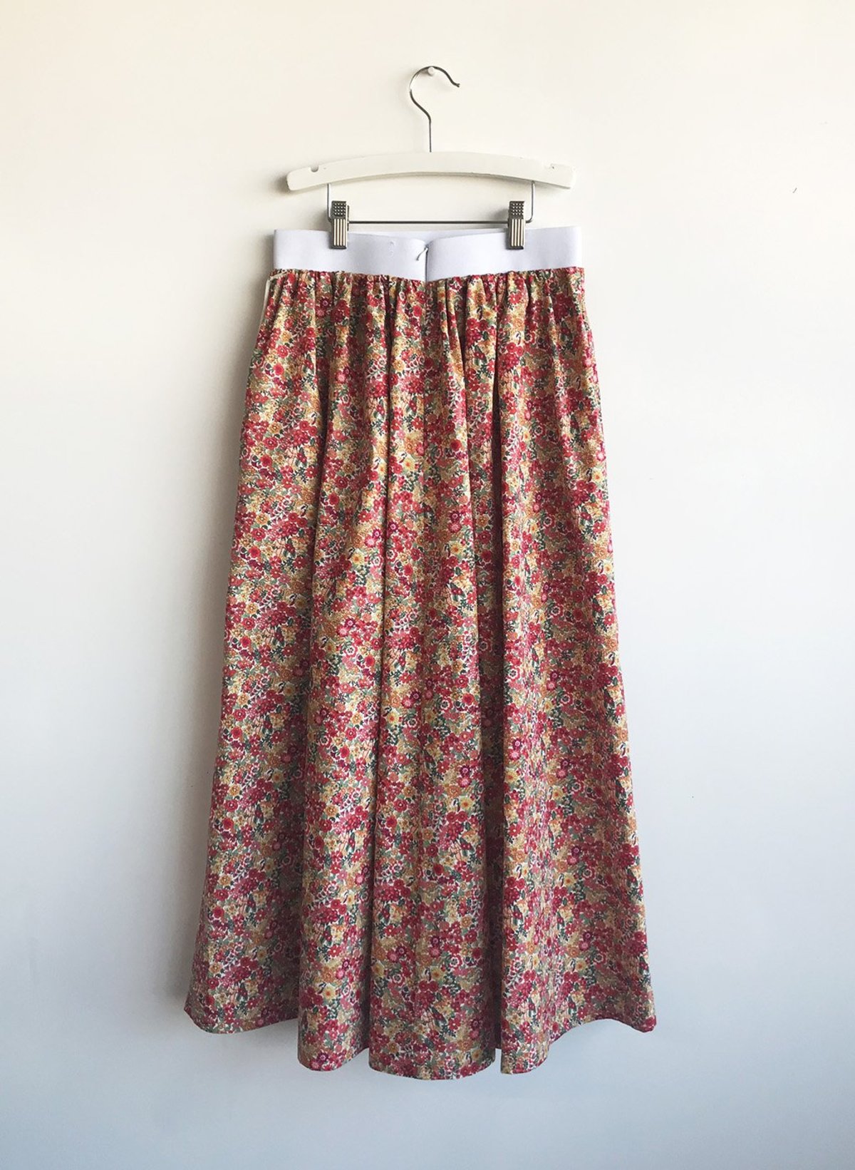 Eliza Faulkner Floral Skirt with Elastic Waist | Garmentory