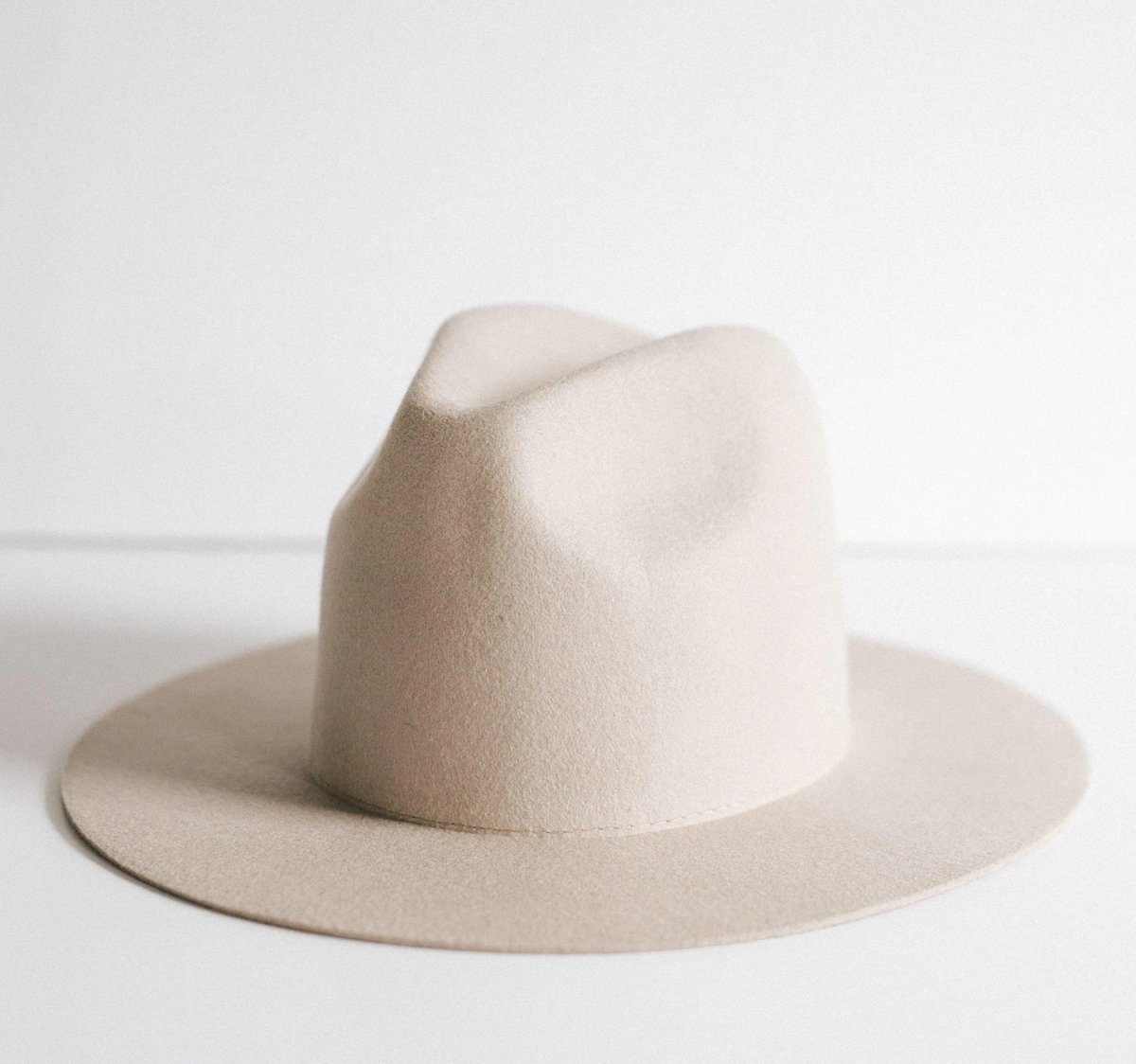 GiGi Pip Billie Tall Fedora Hat - Ivory | Garmentory