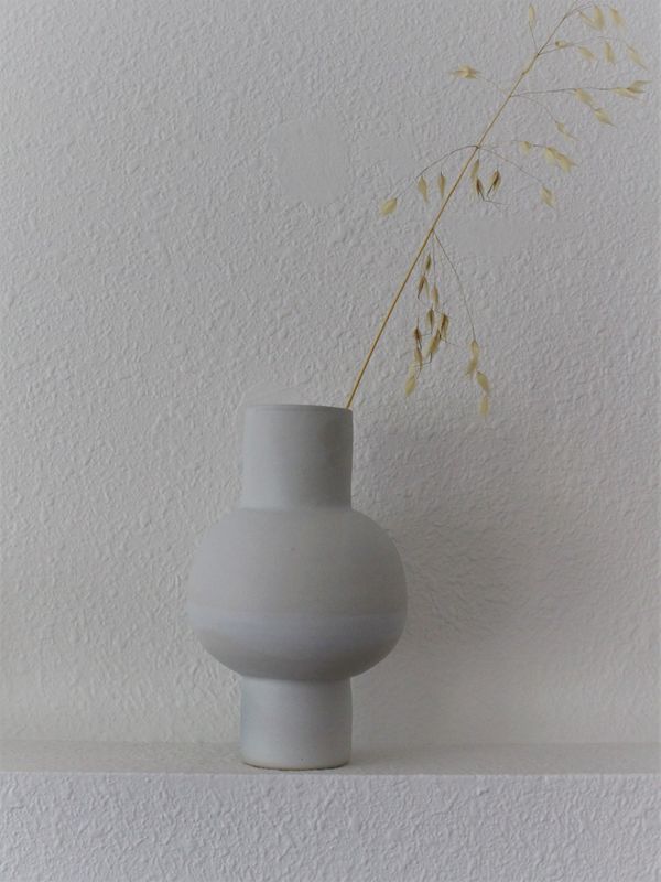 Sister Ceramics Ceramic Sculptural Vase - Matte White | Garmentory