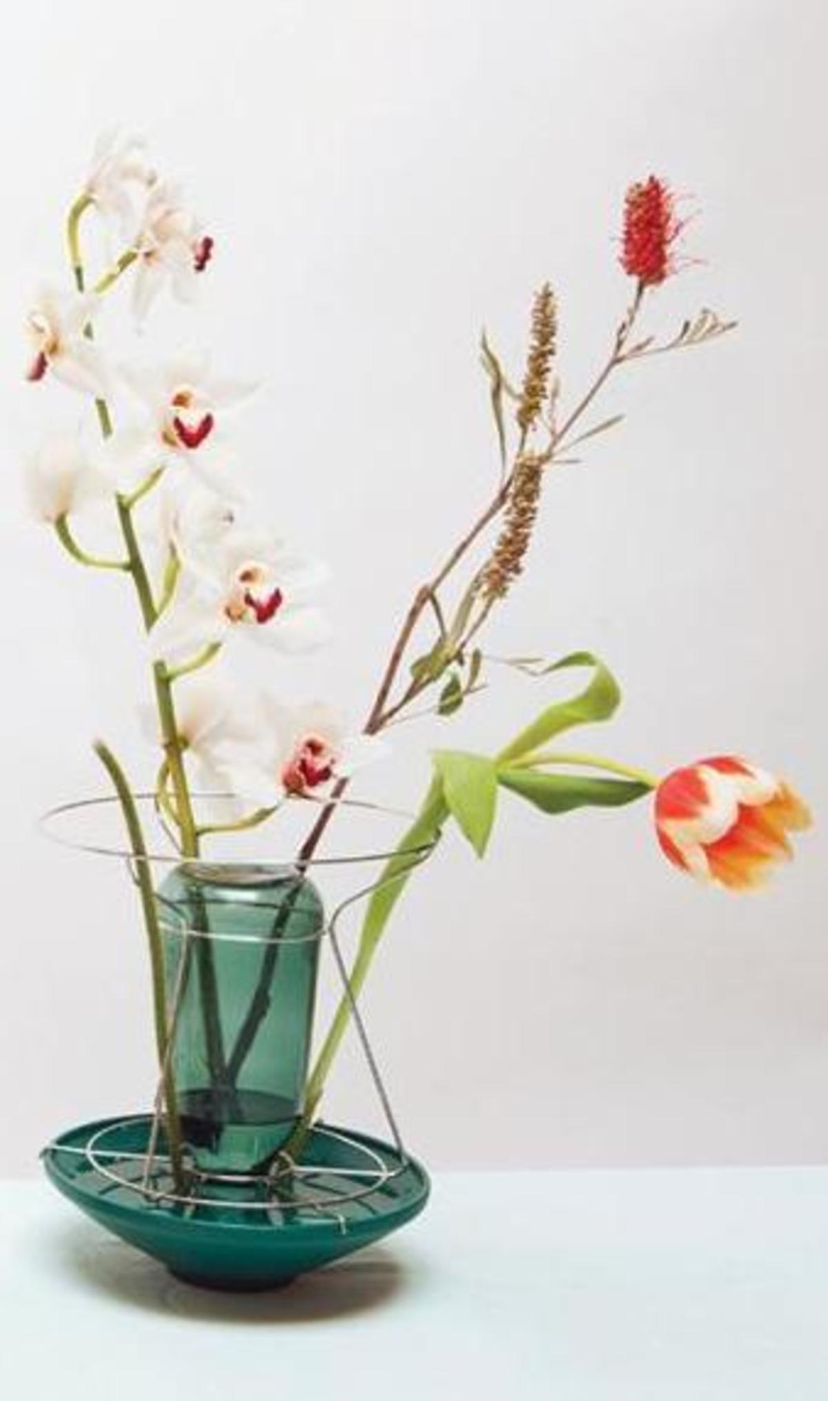 Valerie Objects Small Hidden Vase | Garmentory