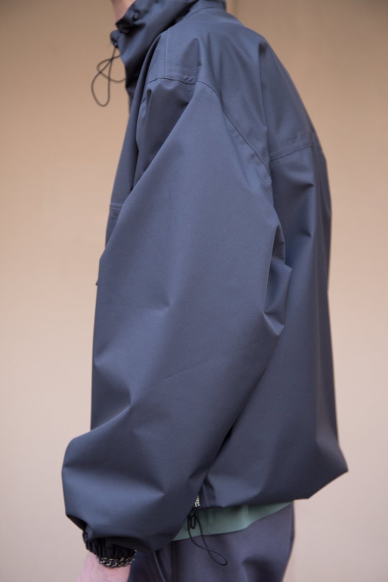 GR10K Grey Gore-Tex® 2L Smock | Garmentory