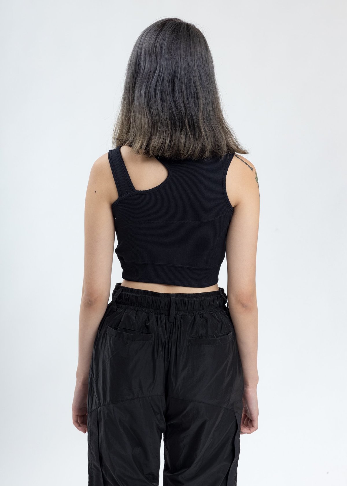 C2H4 Streamline Cut Sports Bra - Black | Garmentory