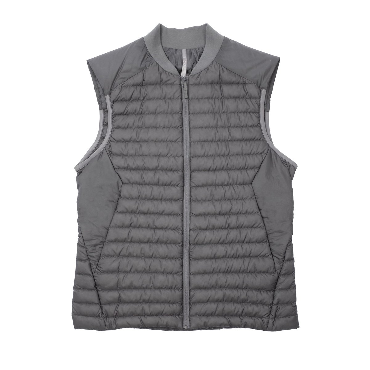 VEILANCE CONDUIT LT VEST - ASH | Garmentory
