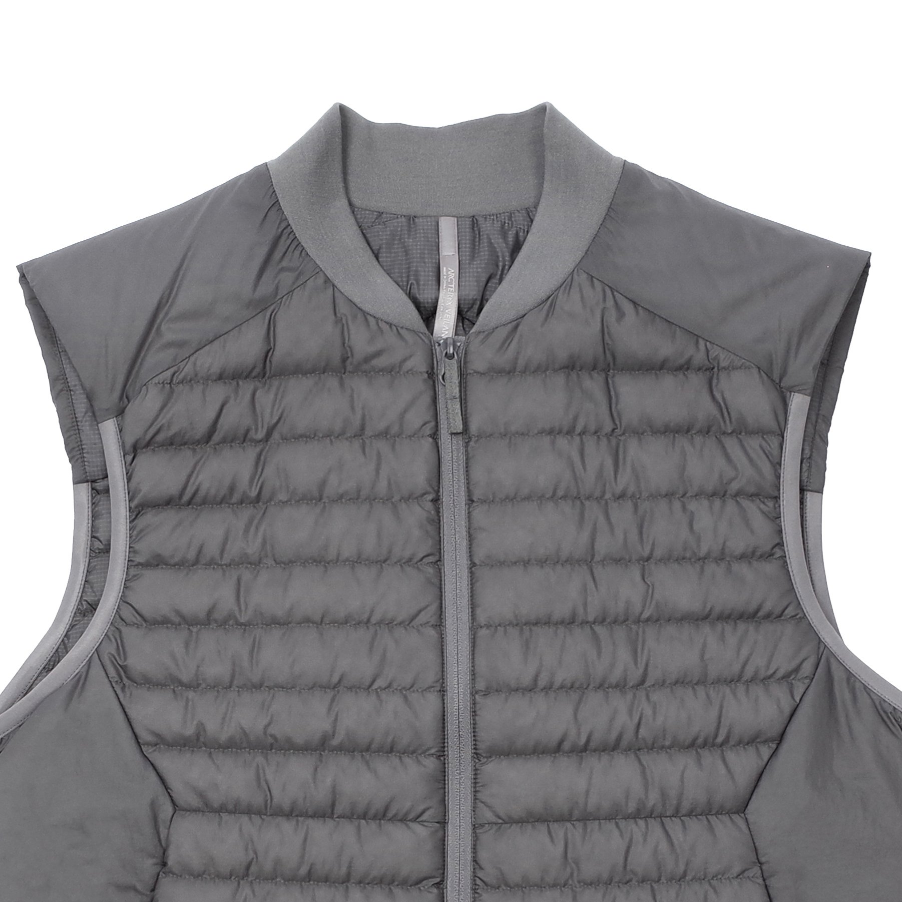 VEILANCE CONDUIT LT VEST - ASH | Garmentory