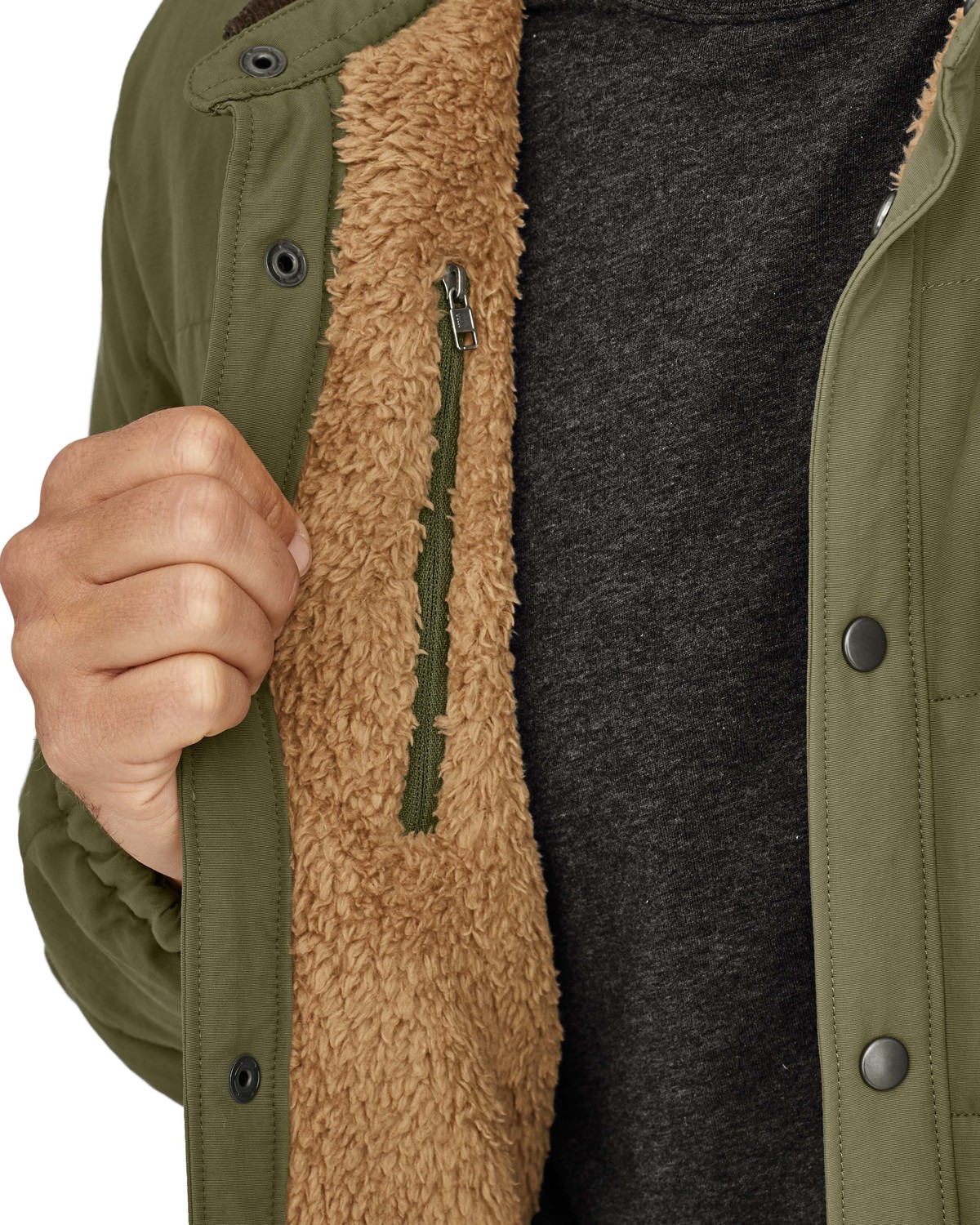 Patagonia M's Isthmus Quilted Shirt Jacket - Indigo Green | Garmentory