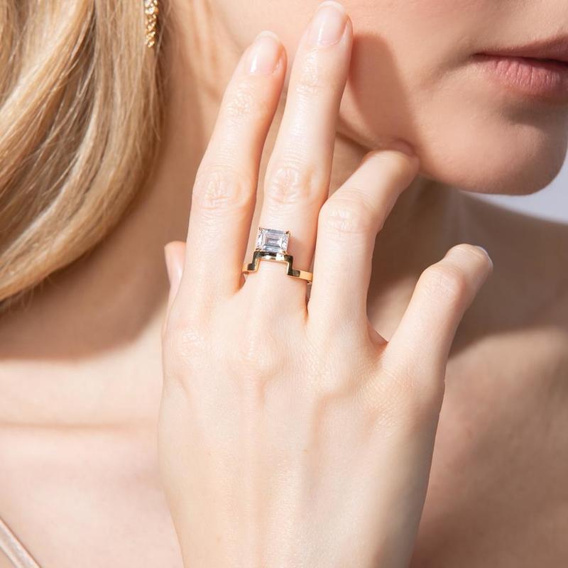 Shahla Karimi Mid-Century Wright Emerald Notch Ring | Garmentory