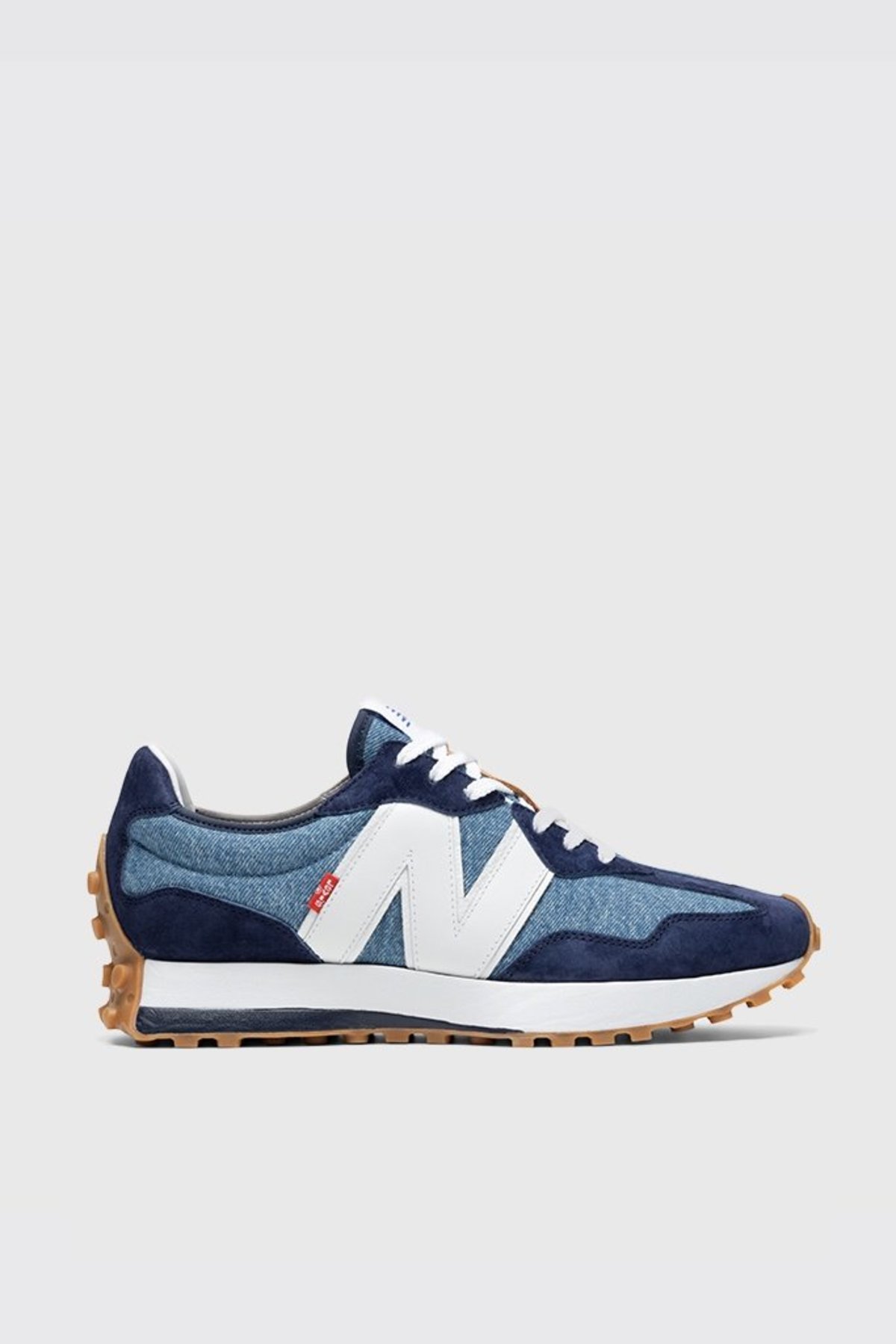 New Balance x Levi's MS327LVA sneakers - Blue/white | Garmentory