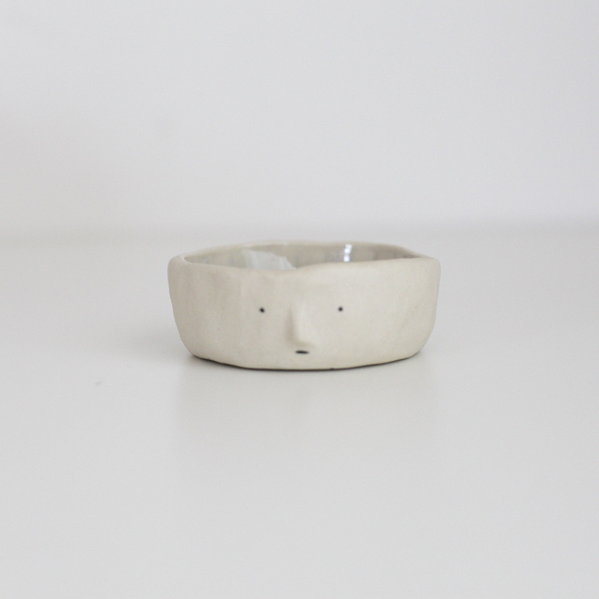 Rami Kim Hand Pinched Face Dish | Garmentory