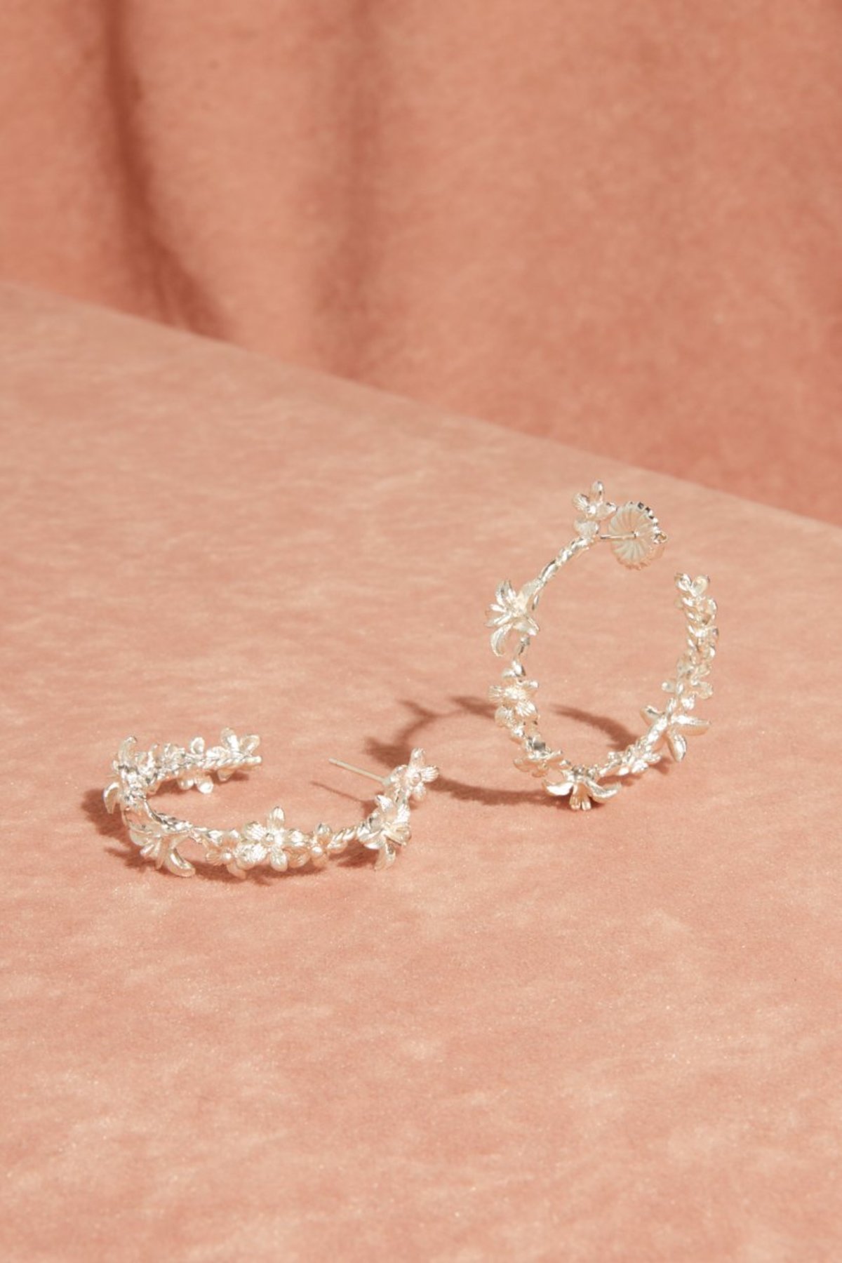 Ada Hodgson Garland hoop earrings - sterling silver | Garmentory