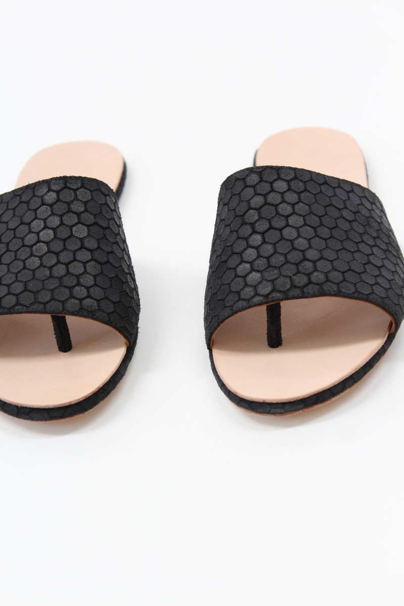 The Palatines Palatines Caelum Slide Sandal Black Hex | Garmentory