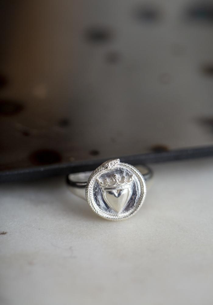Talon Ouroboros Crowned Heart Signet Ring - Sterling Silver | Garmentory