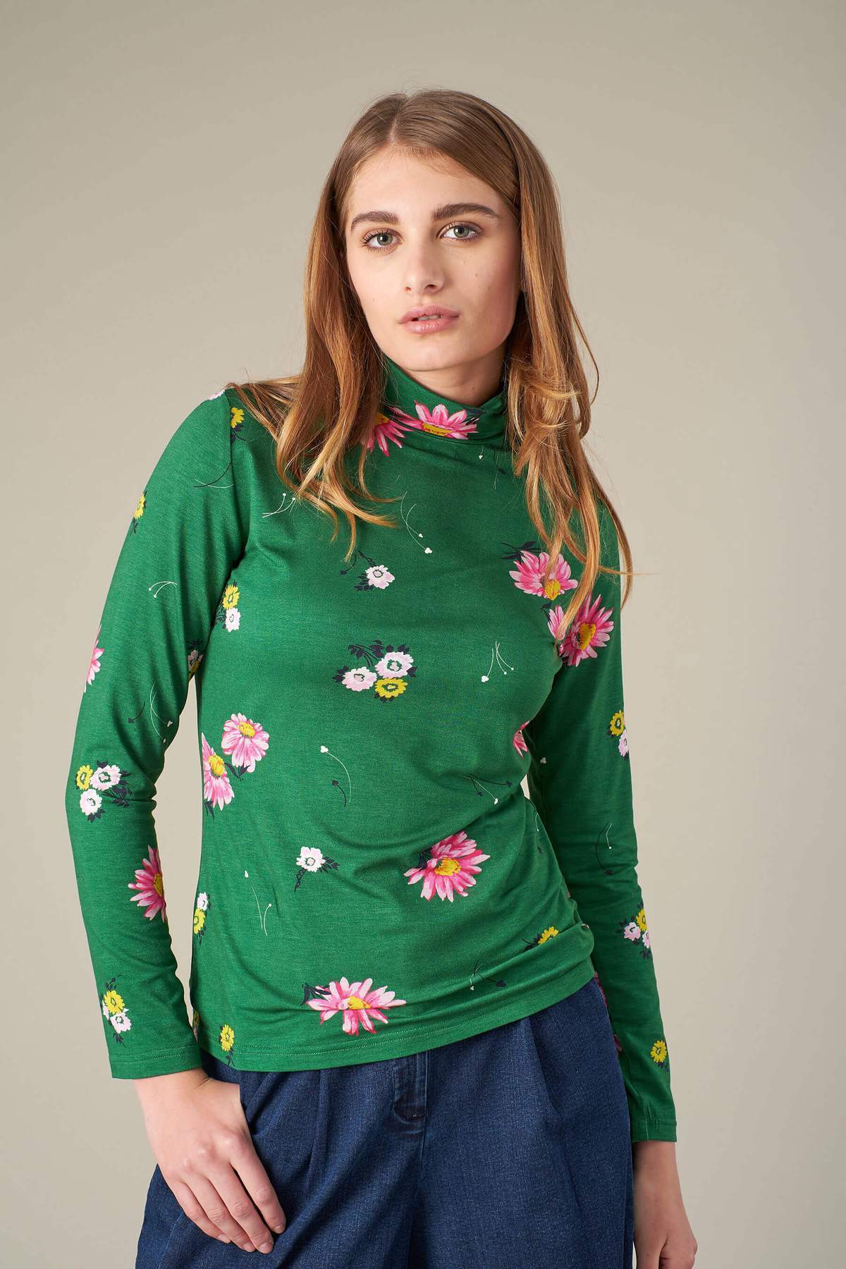Emily and Fin Floral Top - Green | Garmentory